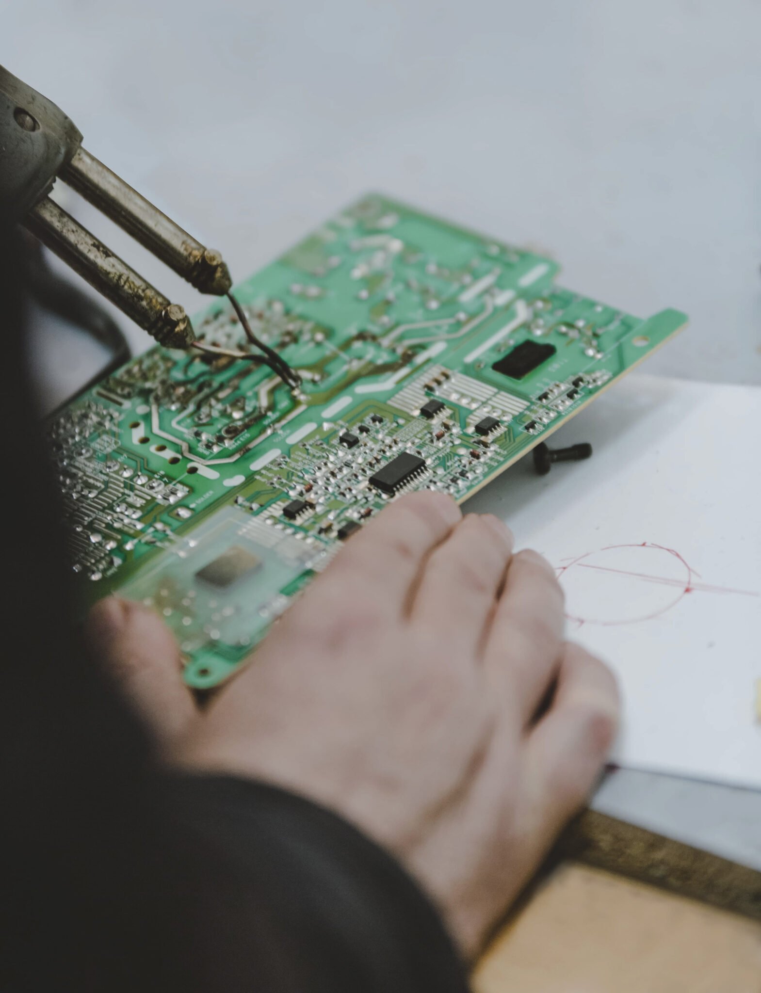 Empowering Engineers: ANSHUMAN Tech's Training Solutions